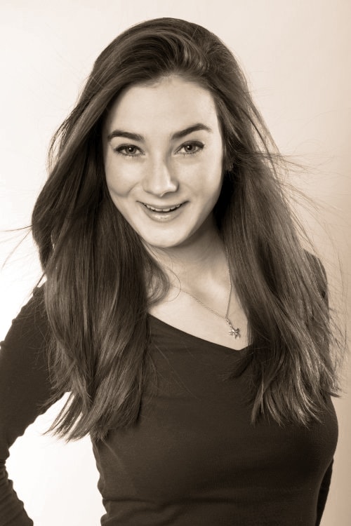 Sarah- Model Hostess Munich & VIP Hostess Munich (Interpret GmbH)